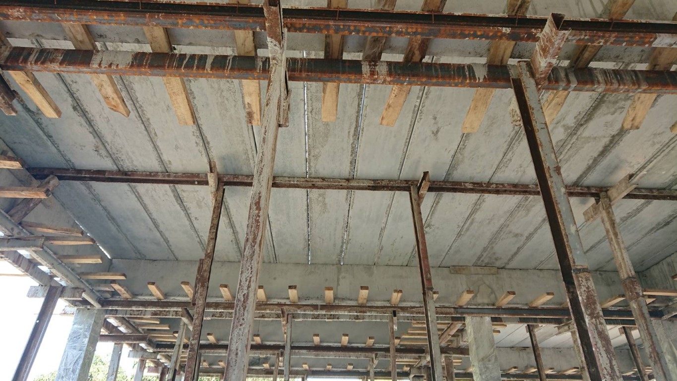 First Floor Planks - Thai House Build